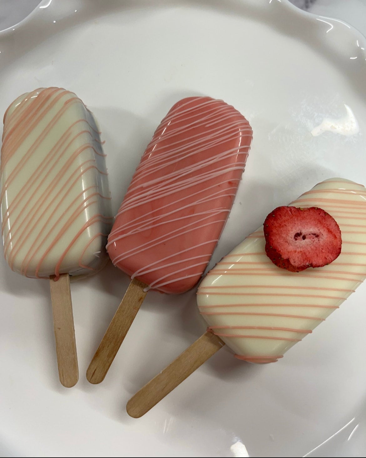 Valentines Cakesicle | Cake Loft LLC